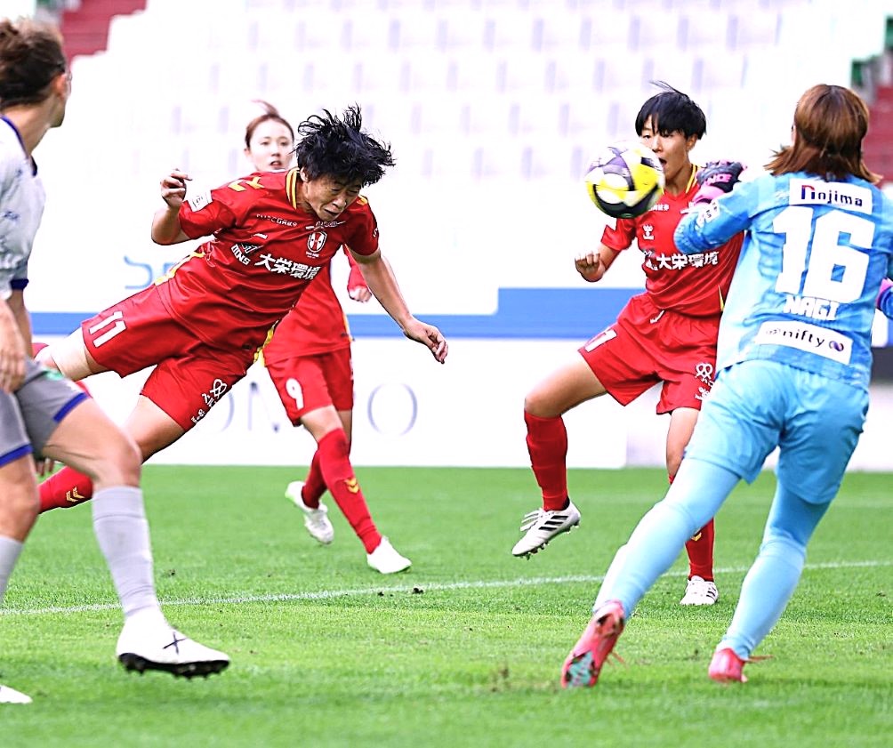 【INAC神戸】愛川がハットトリック、週末には大一番 - サンテレビニュース